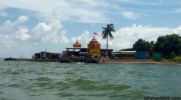 Visit Chilika Lake- One Of Biggest Salt Lake Of Asia - Odisha Views