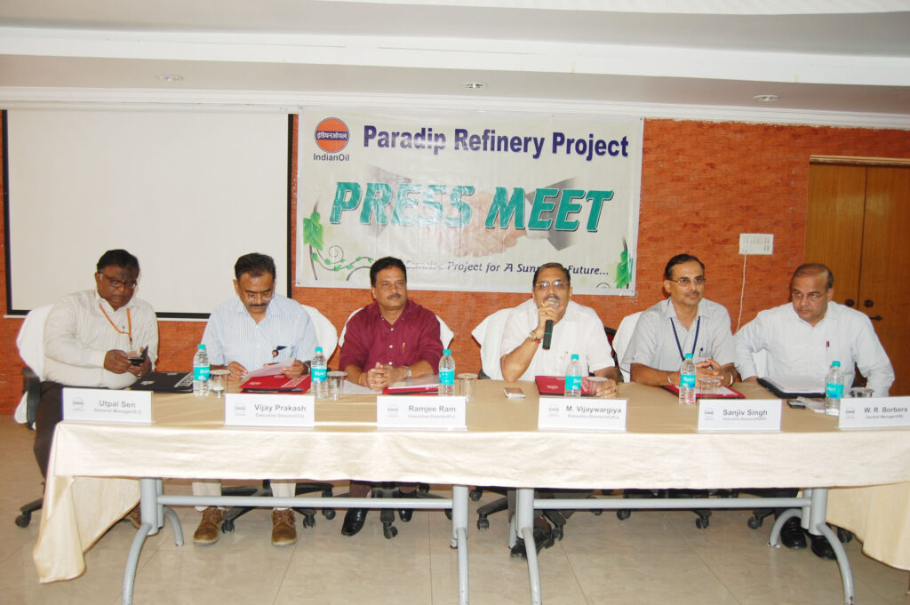 Paradeep Oil Refinery All Set To Be Commissioned In September 2013 ...